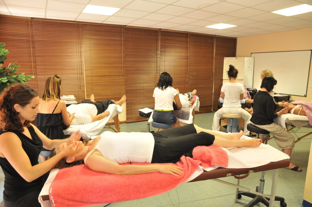 _massage-cours - Formation et Conseil en bien-être